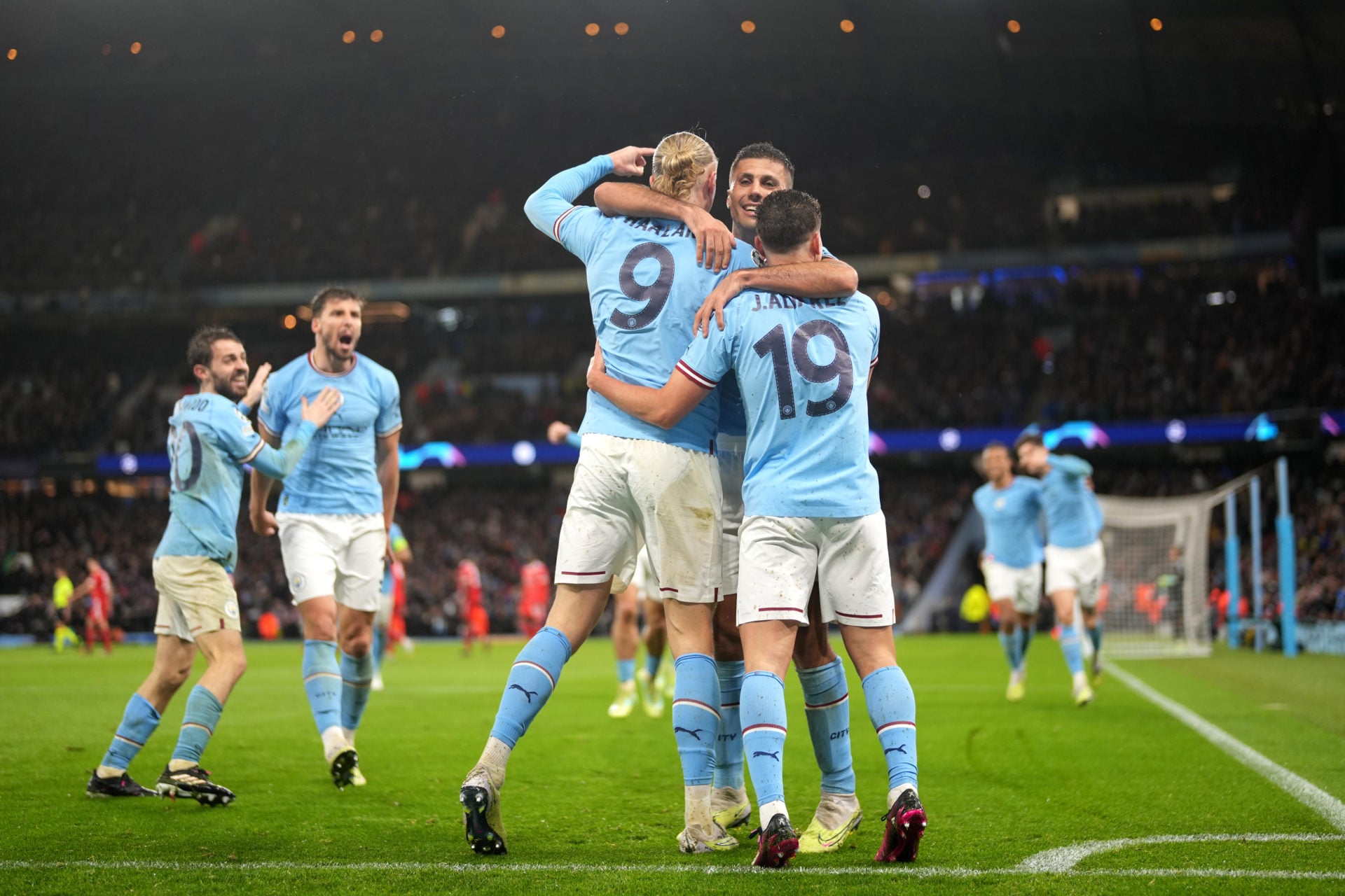 'Think about it': PL player says he has a teammate who is even better ...