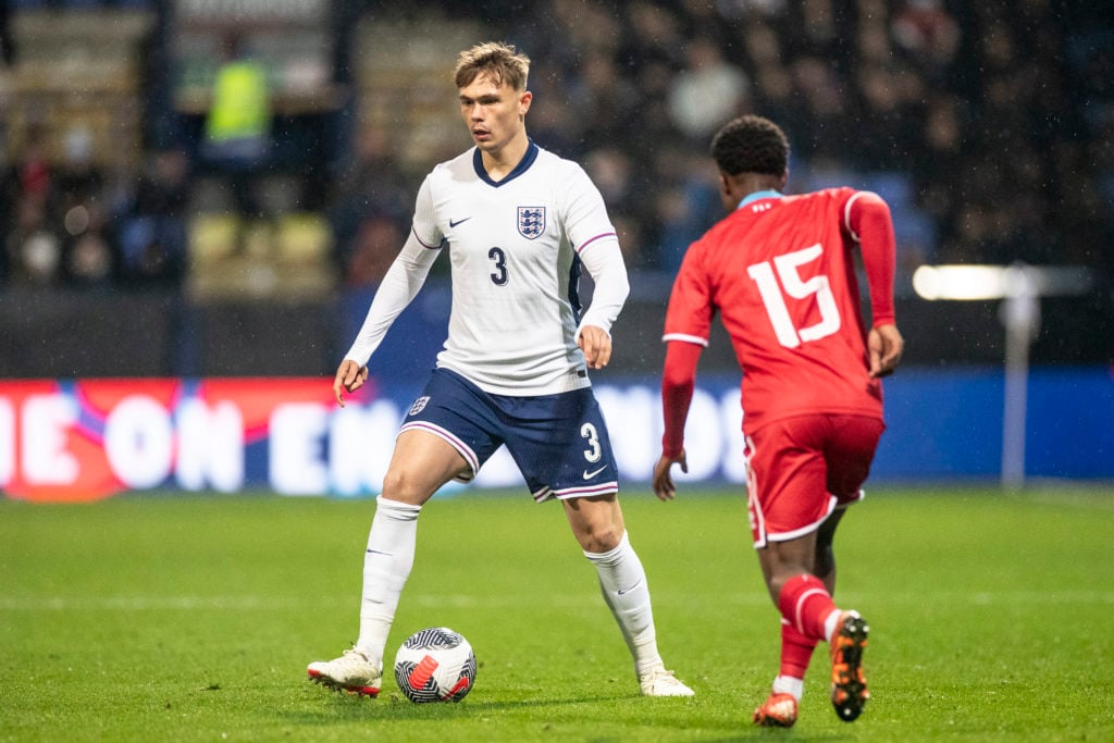 Man City youngster Callum Doyle names Man United legend as his ...
